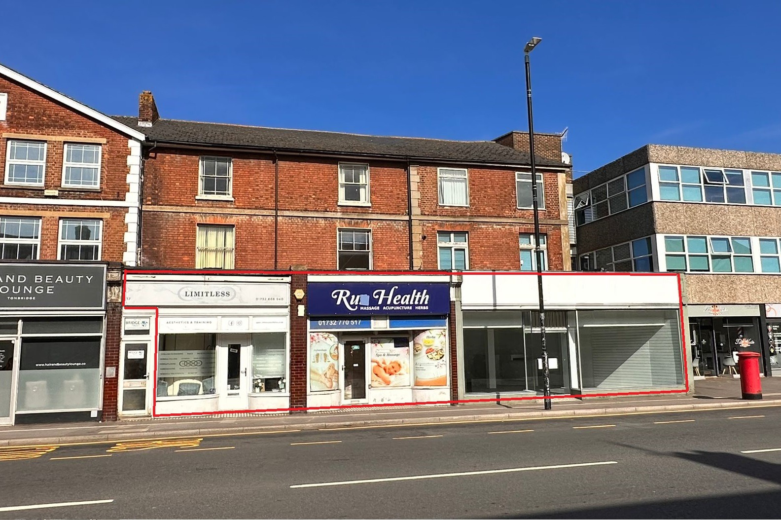 Tonbridge - 3 Retail Shops | Blue Alpine