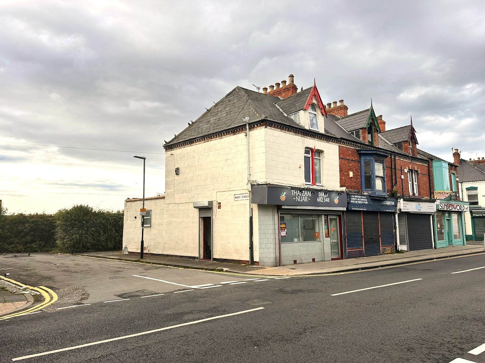 Hartlepool - Takeaway & 3-Bed Flat | Blue Alpine